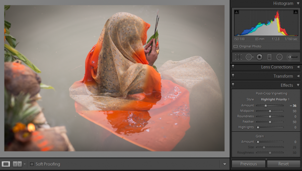 What is Vignetting and How to Add or Remove it Using Lightroom